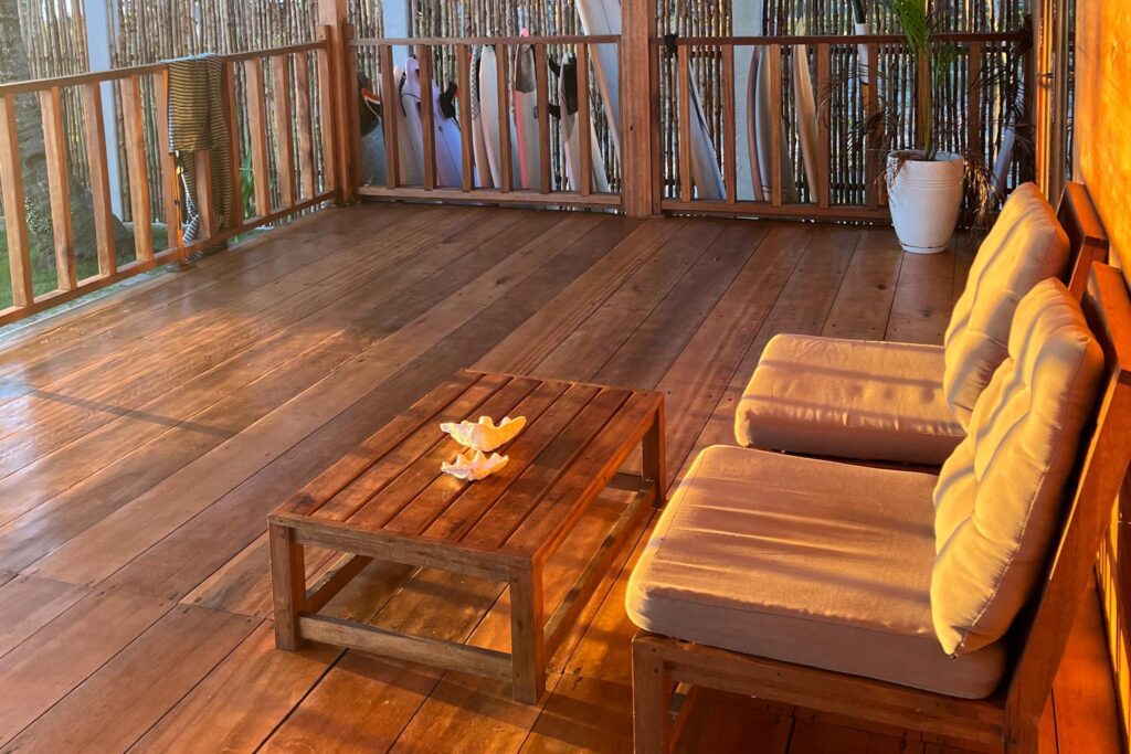 Ocean view room - The Point Surf House